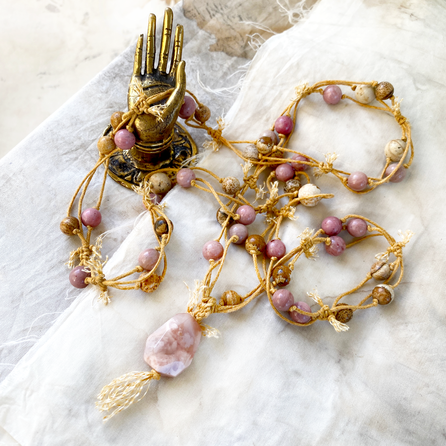 'Memory Knots' ~ crystal healing amulet – Spirit Carrier