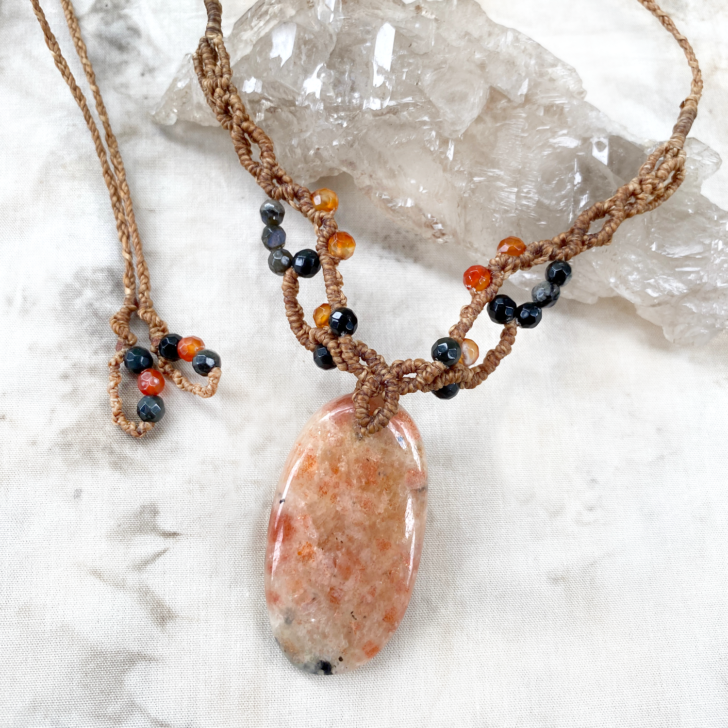 Sunstone crystal healing amulet – Spirit Carrier