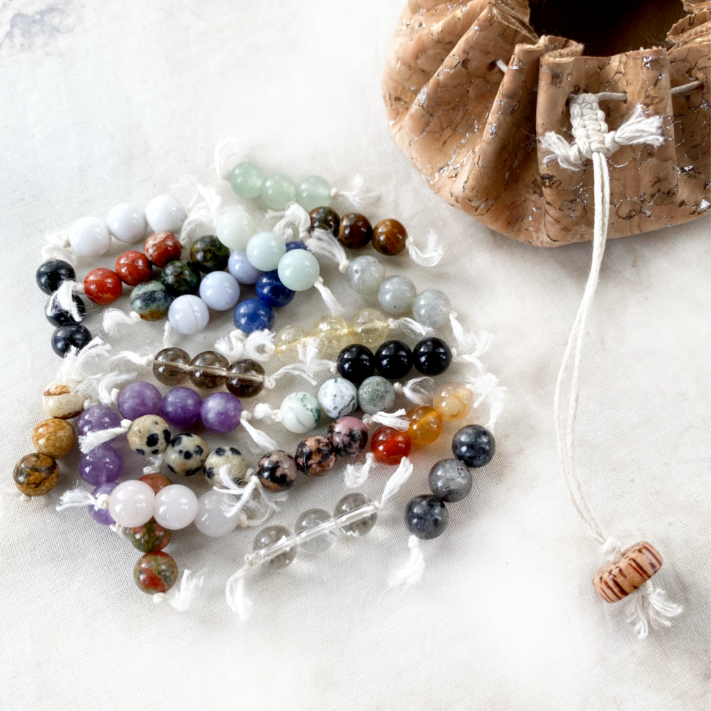 Crystal healing divination set of 24 crystals ~ travel size – Spirit ...