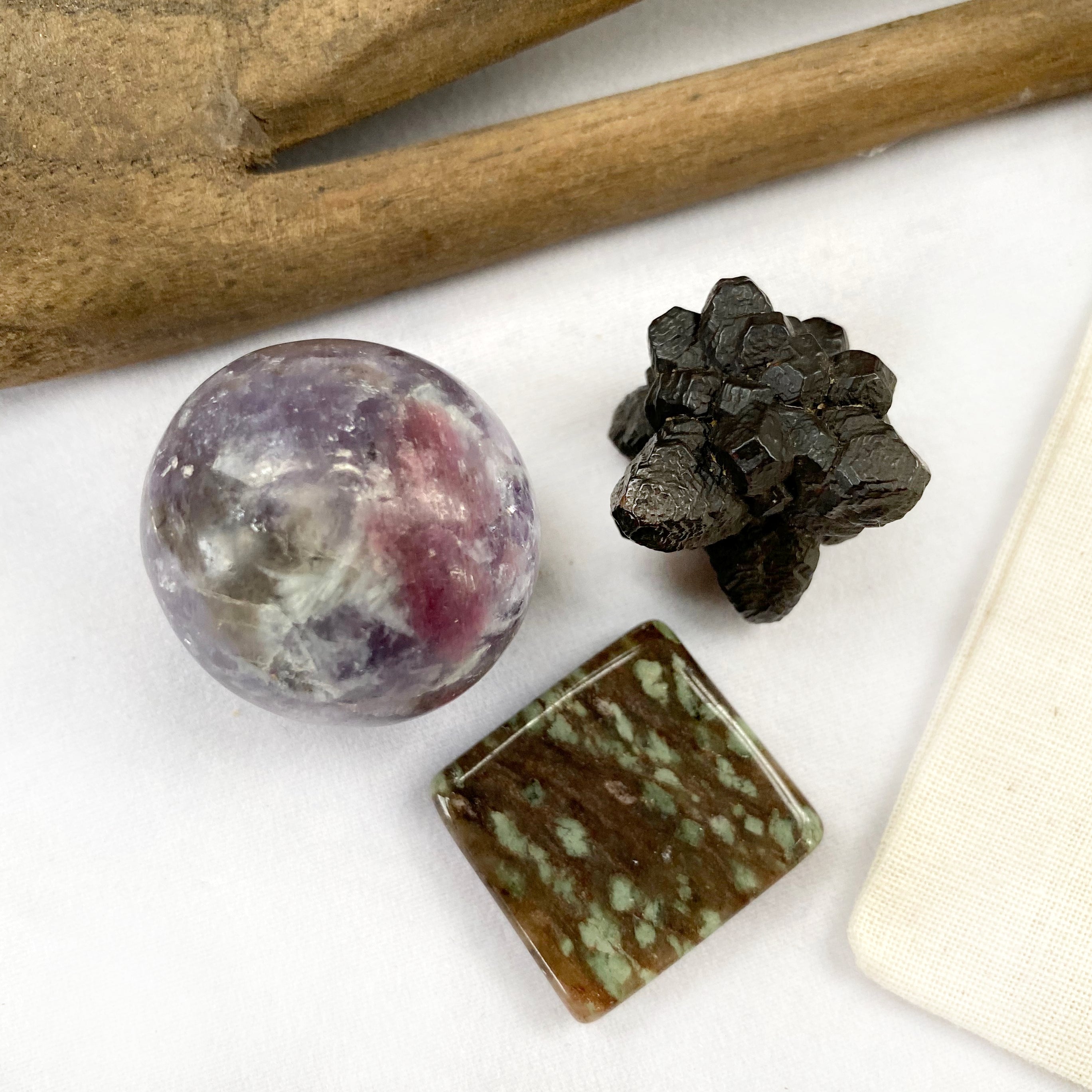 Crystal trio with Nundoorite, Prophecy Stone & Pegmatite – Spirit Carrier