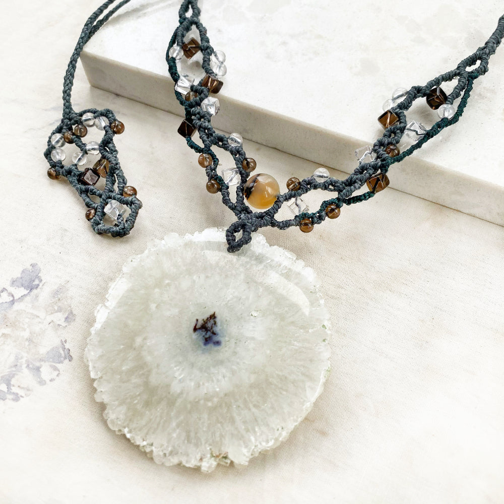 Solar Quartz crystal healing amulet – Spirit Carrier